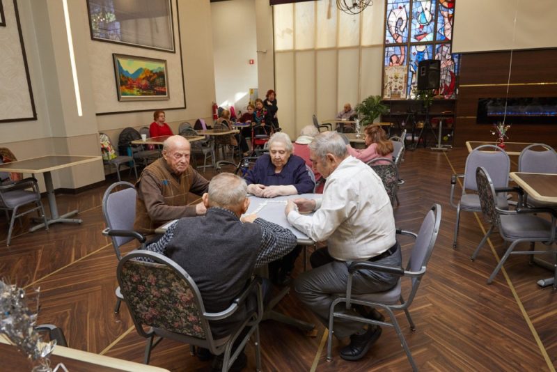 4 Problems Faced by the Elderly That Often Go Unnoticed